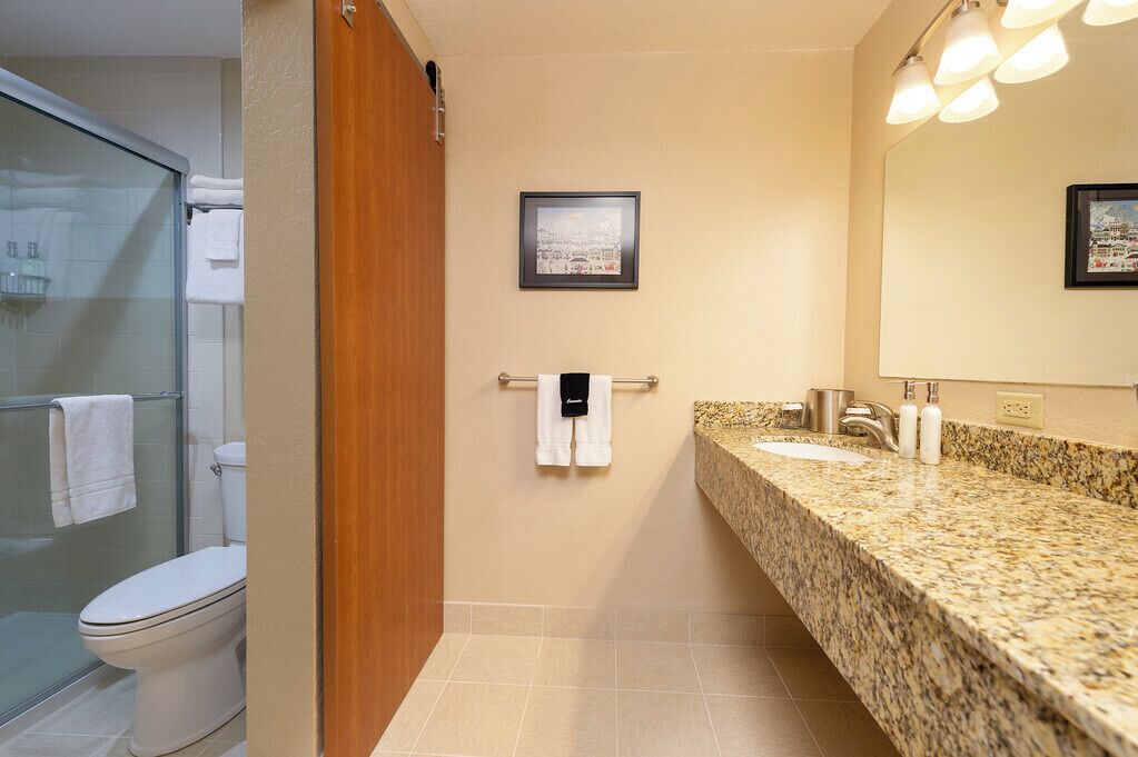 Double Queen Room  Family-friendly Comfort In Downtown Leavenworth - Leavenworth, WA