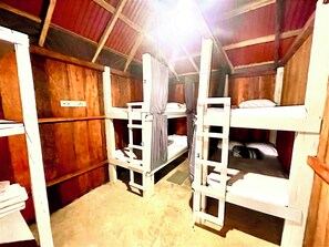 Secretária, secretária adequada para computadores portáteis 