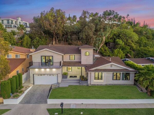 Rancho Haven - Sugar Rush, Canoga Park