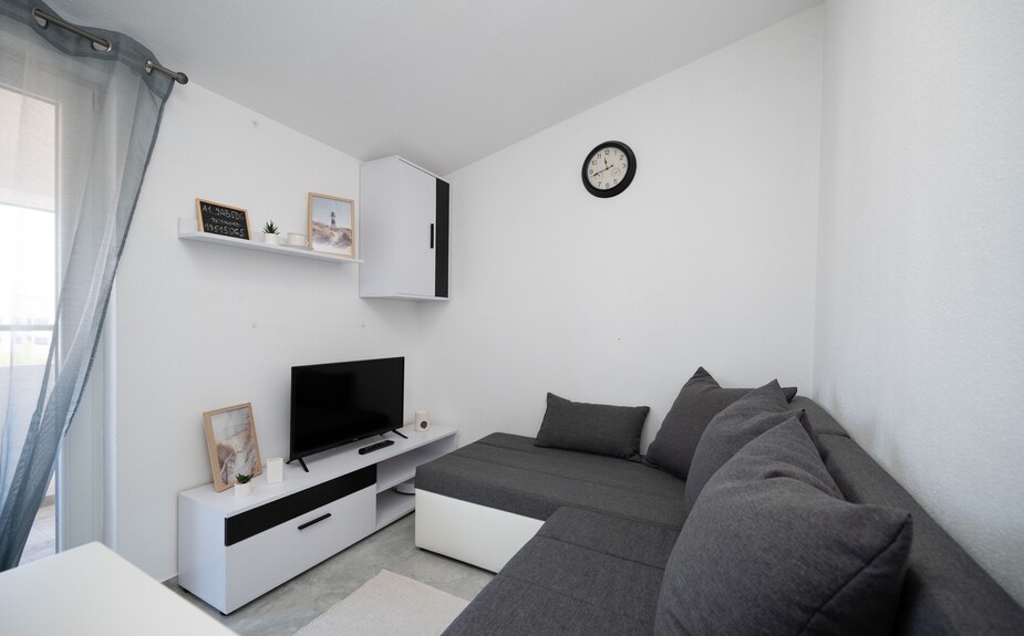 Apartamento De Una Habitación Con Un Balcon Zadar (A-19830-c) - Zadar