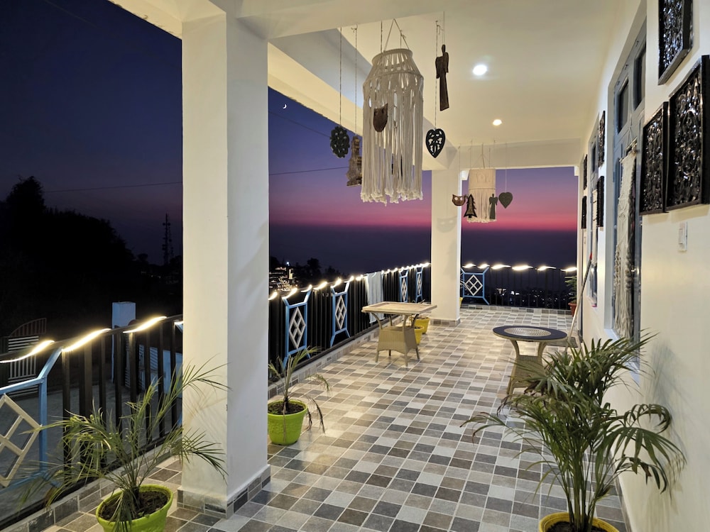 Aangan Royal Stay - Your Mountain Home In Dharamshala - Dharamshala