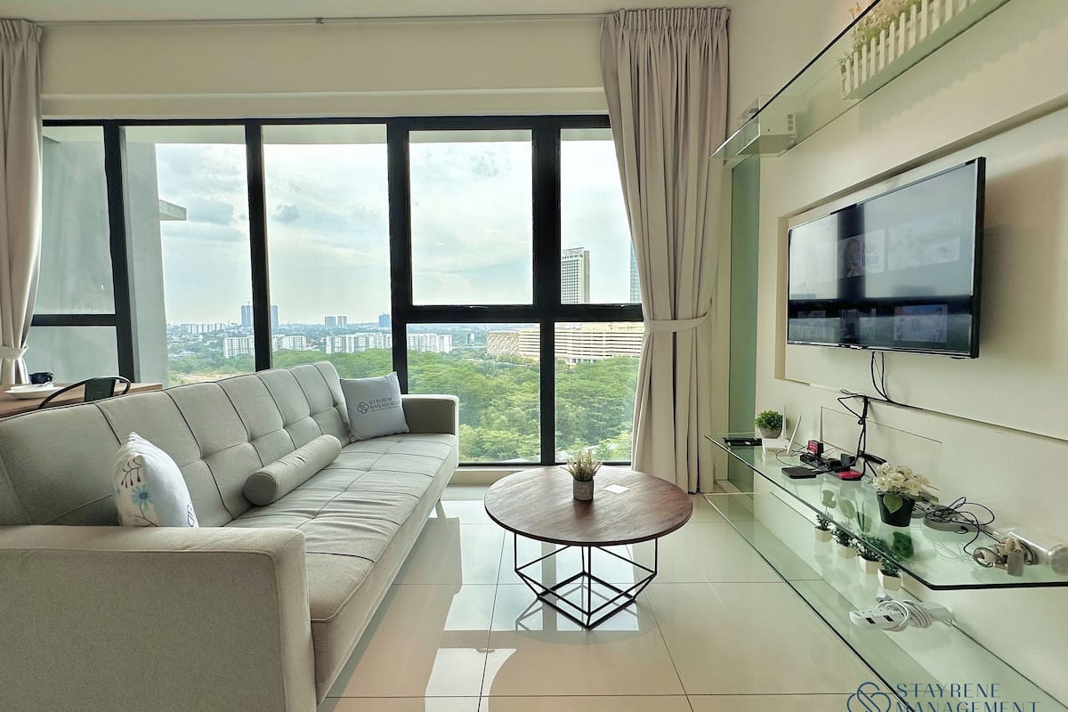Apartamento conforto, para não fumantes, vista para a cidade | Área de estar