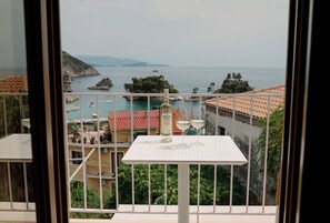 Suite, vista para o mar | Terraço/pátio interior