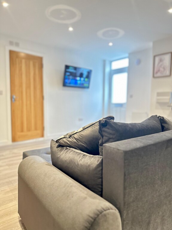 2br City Centre Flat - Sleeps 7 - Parking - Near Arena - Nottingham