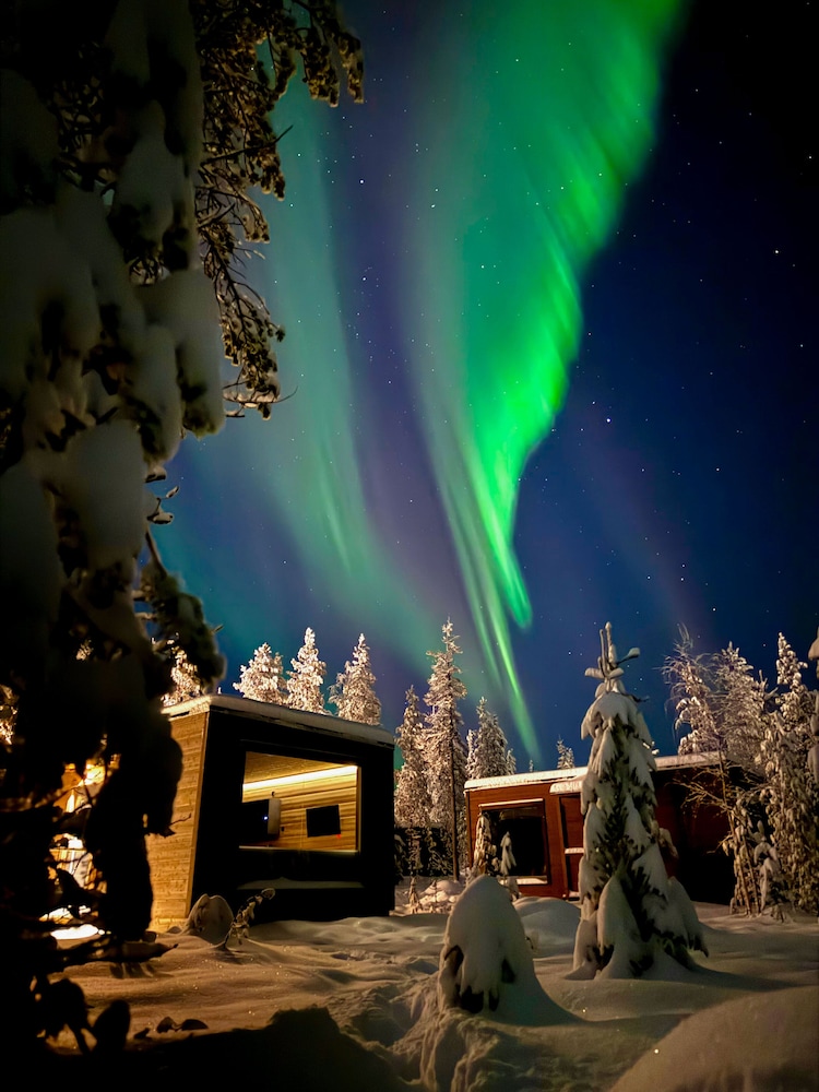 Aurora Hill Resort - Lapland