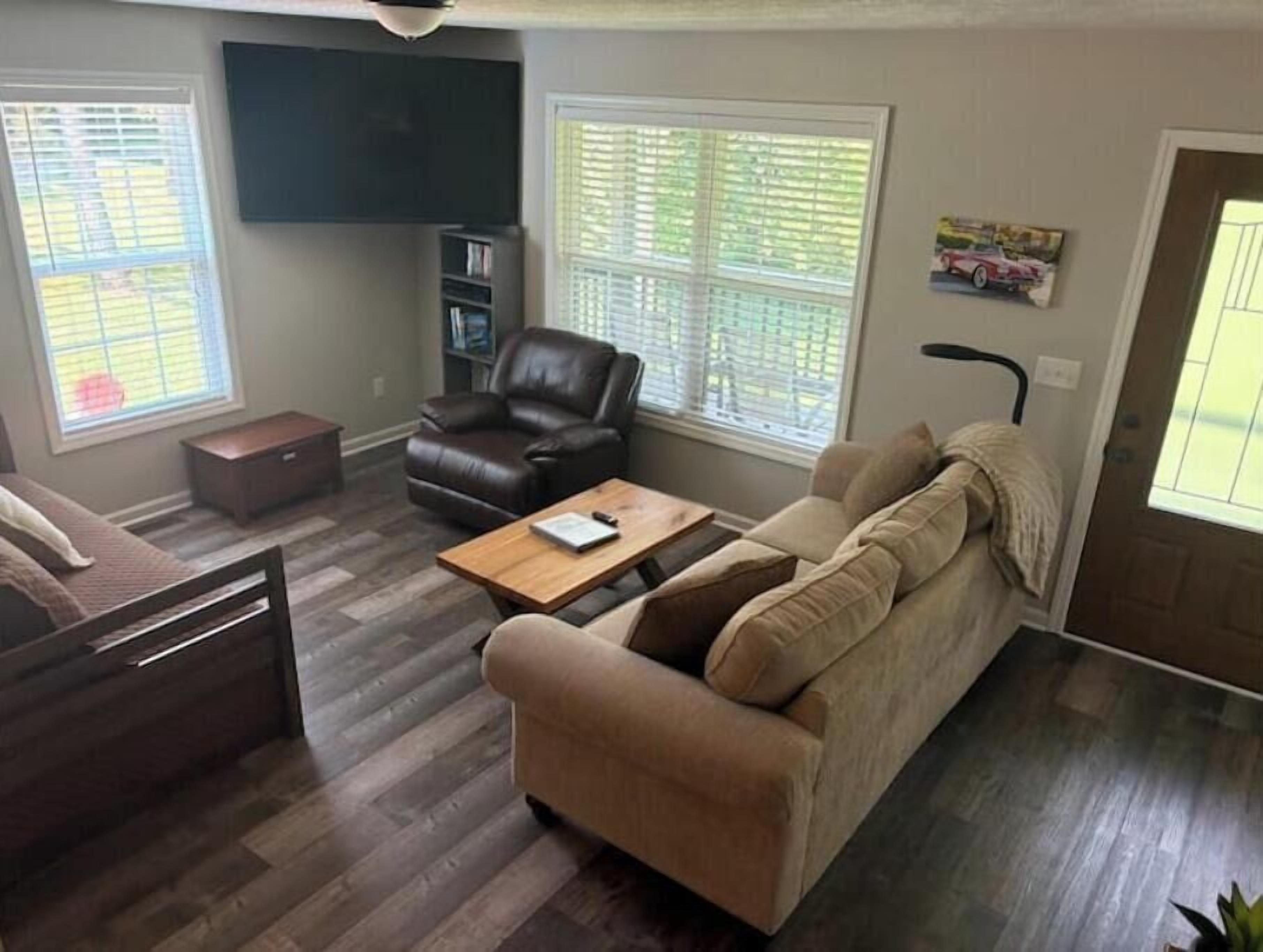 Cottage At Sunnyside/private/5 Wooded Acres/garage - Bowling Green, KY