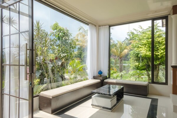 Salma Syariah By Twospaces, Bogor - Bogor