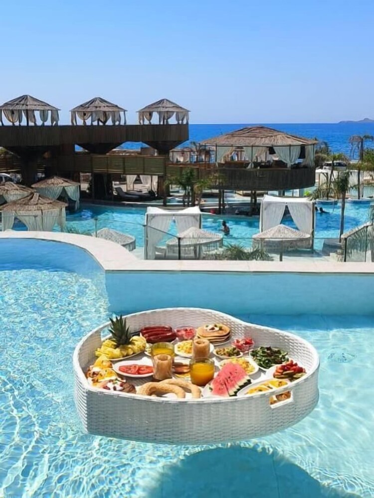 Alia Beachfront Suites And Spa - Rhodes Island