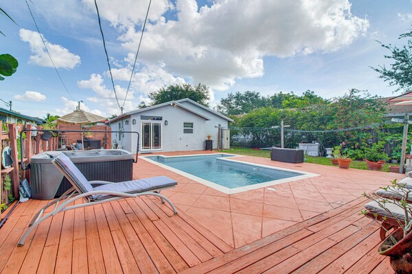 Pompano Beach Bungalow W/ Private Pool! - Sunrise, FL