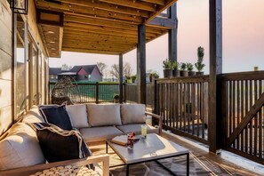 Cabine, 4 quartos | Terraço/pátio interior