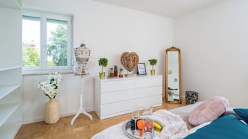 Apartamento em Condomínio Fechado, varanda, vista para o jardim | Wi-fi grátis