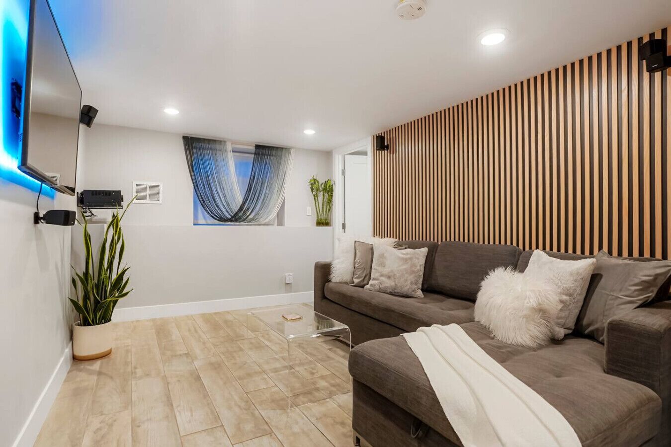 Good Vibe Tribe-2 Mi Dt-hot Tub-k Bed-pet Friendly - デンバー, CO