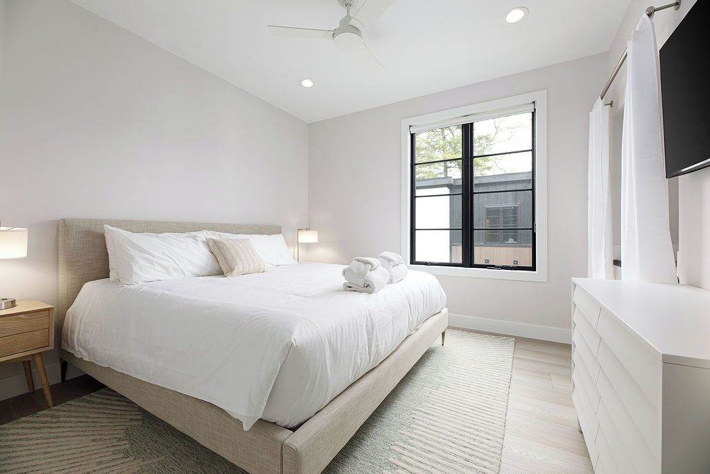 Ferros/tábuas de passar roupa, Wi-Fi de cortesia, roupa de cama