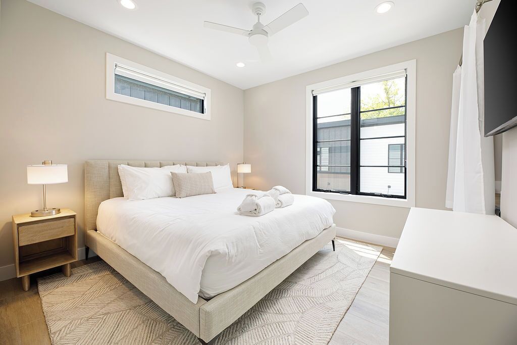 Ferros/tábuas de passar roupa, Wi-Fi de cortesia, roupa de cama