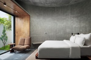 Quarto luxo, vista para a montanha | Escrivaninha, espaço de trabalho para notebook