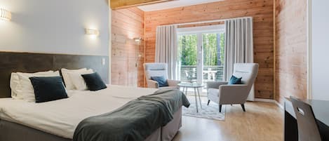 Quarto casal superior, vista para o parque | Escrivaninha, Wi-Fi de cortesia