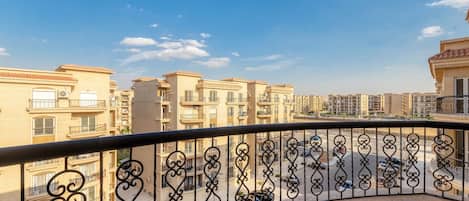 Apartamento, vista para a cidade | Vista da propriedade