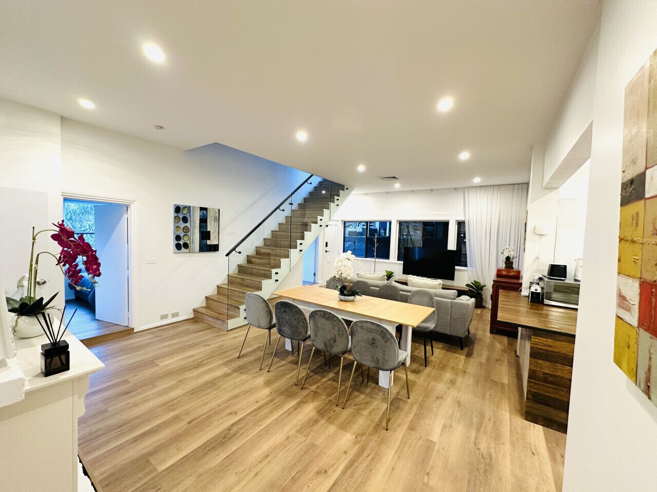 4br Newly Fitted Manly Vale Apartment - 曼利議會