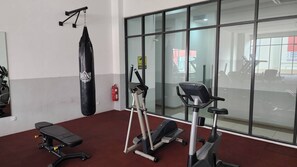 Estúdio, 1 quarto, acessível, varanda | Sala de fitness