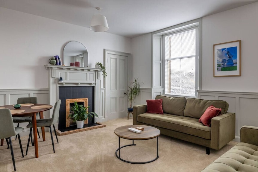 Antonine Quarters, Laurieston - Falkirk