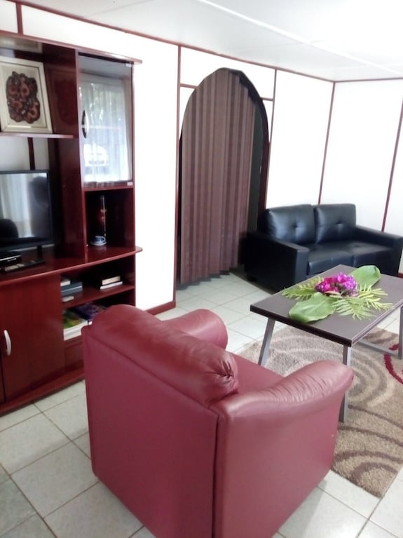 Cabaña Para 5 Personas Ubicacion Central - Isla de Pascua