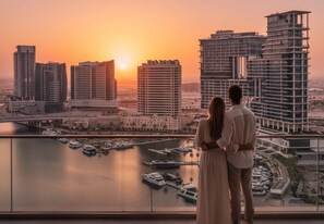 Apartamento luxo, 2 quartos, vista para o lago | Vista do quarto