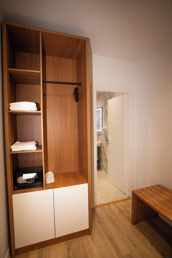 Villa Klaus Center Hotel - Tirana