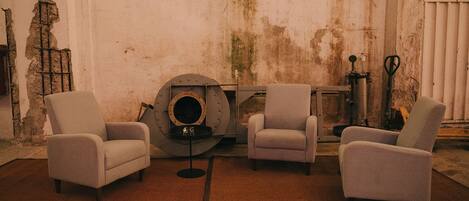 Smart TV, base para iPod, livros, serviços de streaming