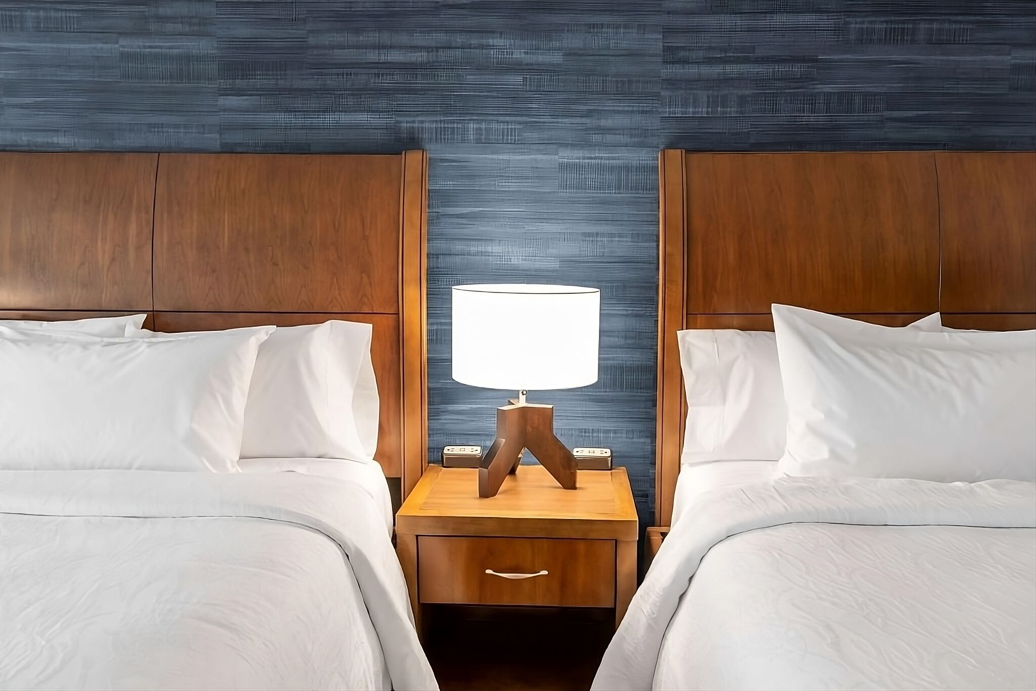 Perfect Dc Getaway | Modern Stay Minutes From Capitol, Museums & Metro | 2 Units - Alexandria, VA