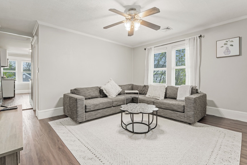 Hocus Pocus Season Is Here! Dont Miss It! - Middleton, MA