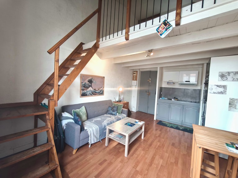 Central Studio In Ajaccio, Quiet And Convenient - Ajaccio