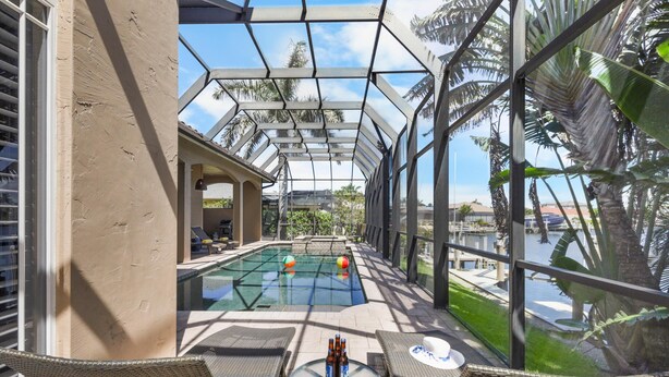 Casa, várias camas (Waterfront home with heated pool, spa) | Piscina | Piscina aquecida