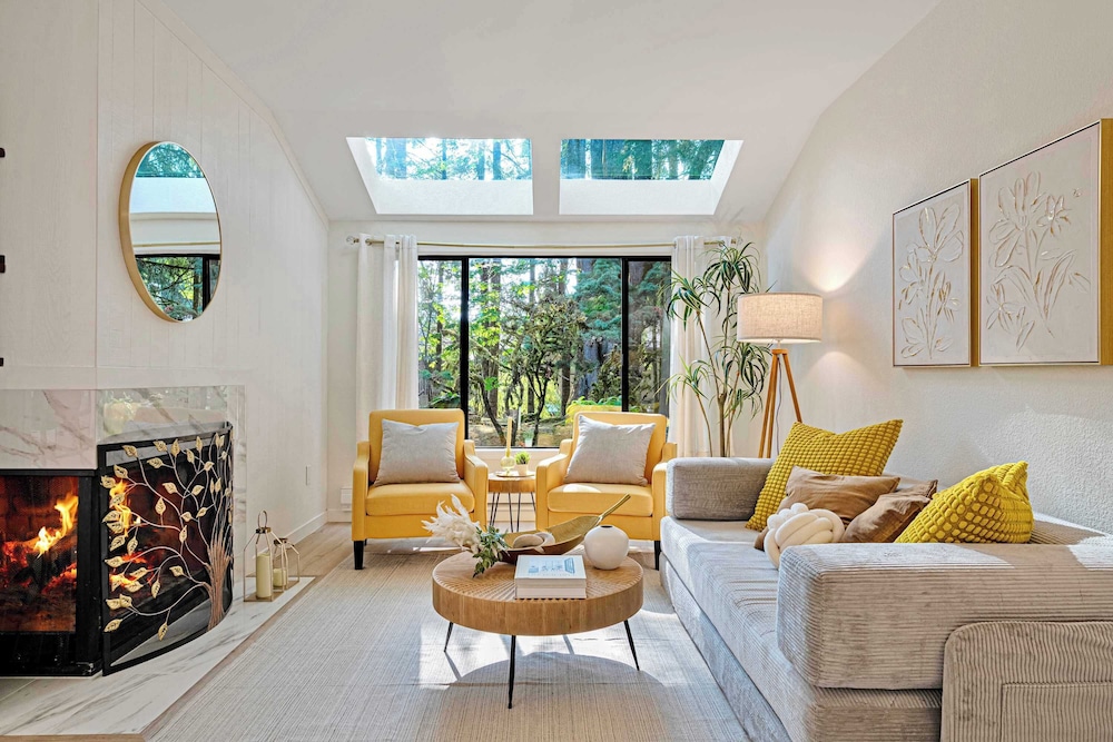 @Marbella Lane-cozy Luxury Townhome Near Microsoft - Bellevue, WA