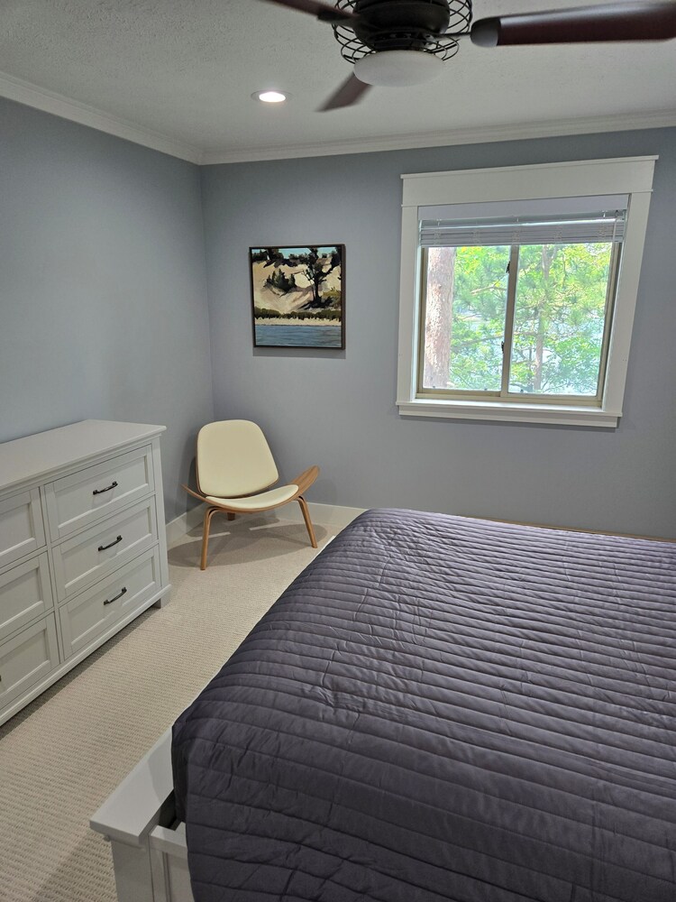 Chandler Lake Retreat - Charming 3-bedroom house in marvelous Traverse ...