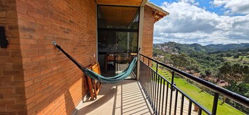 Chalé básico | Terraço/pátio