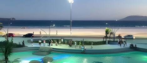 Apartamento | Praia | Na praia, praia de areia branca