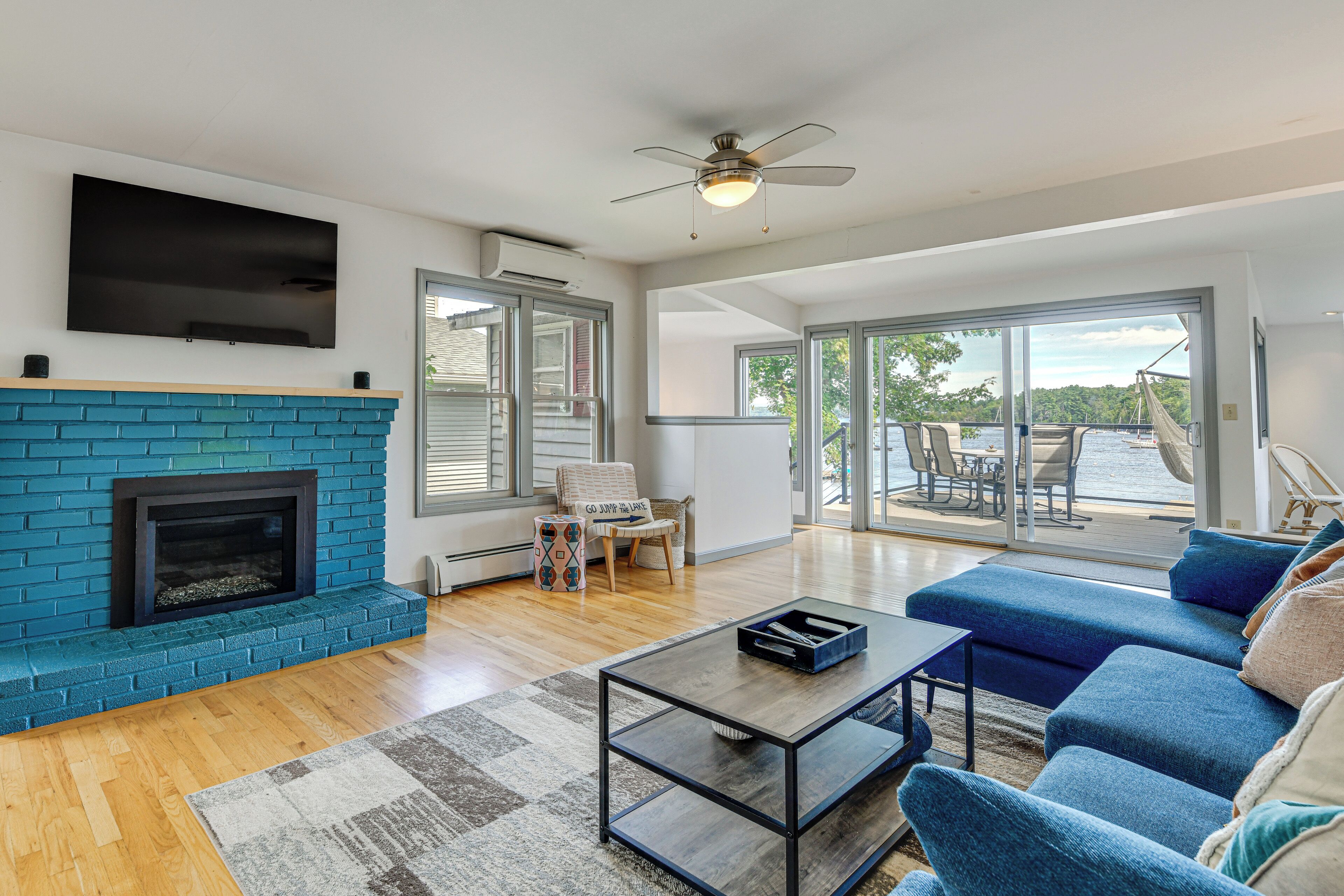 Swim, Boat & Explore! Lake Champlain Retreat! - Burlington, VT