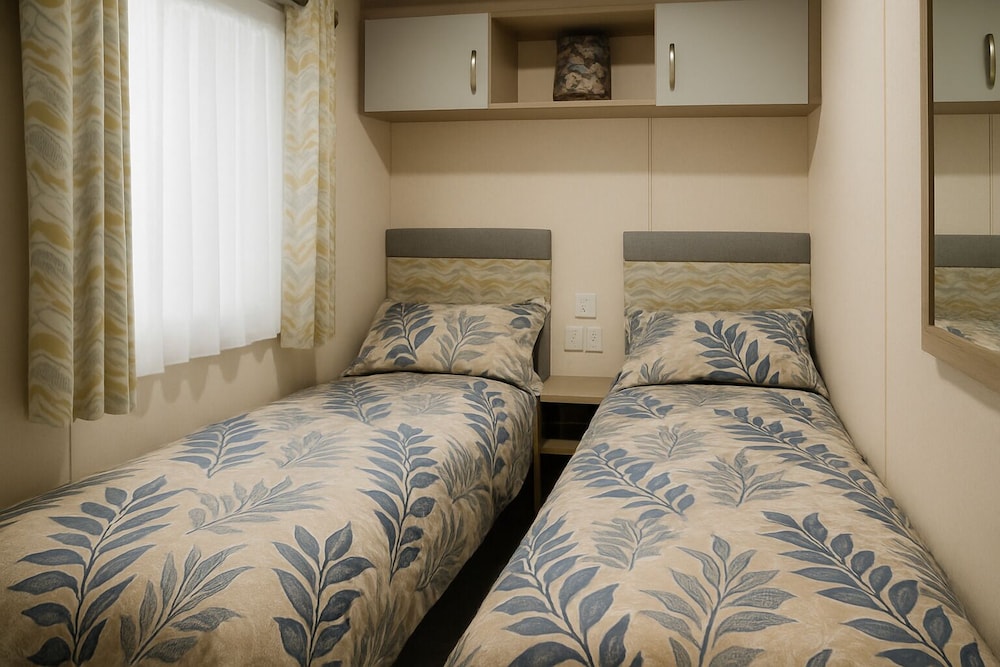 Rohannah Luxe Coastal Escape - Colchester | Vrbo