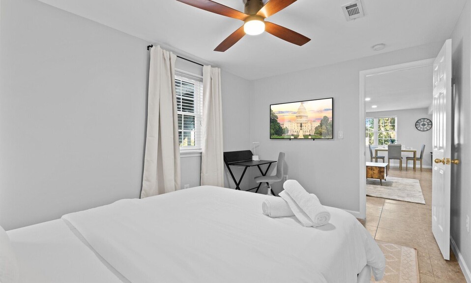 The Jefferson | Emerald | City View - アレクサンドリア, VA