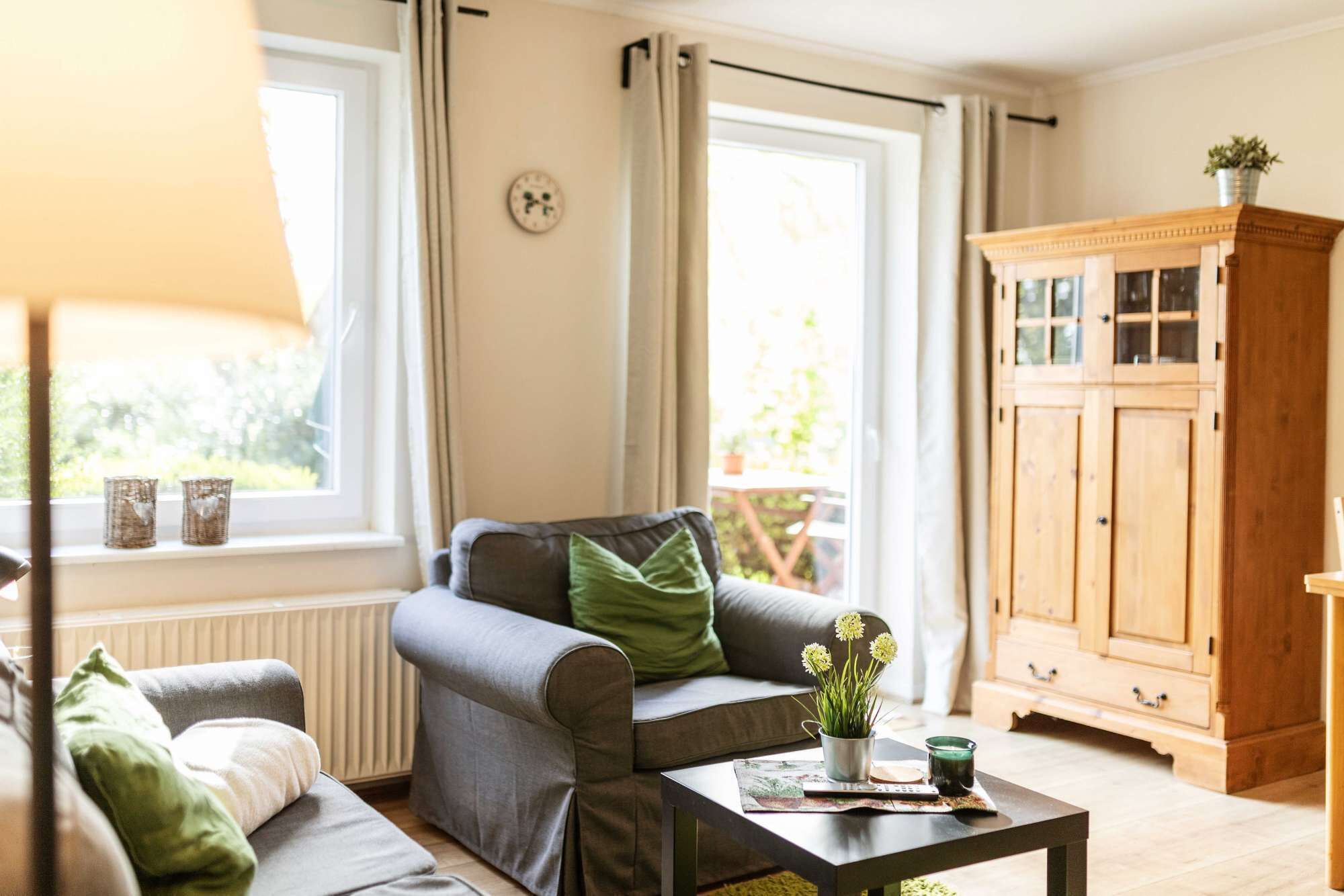 05herb Garden With Herbs Next To The Terrass - Eutin