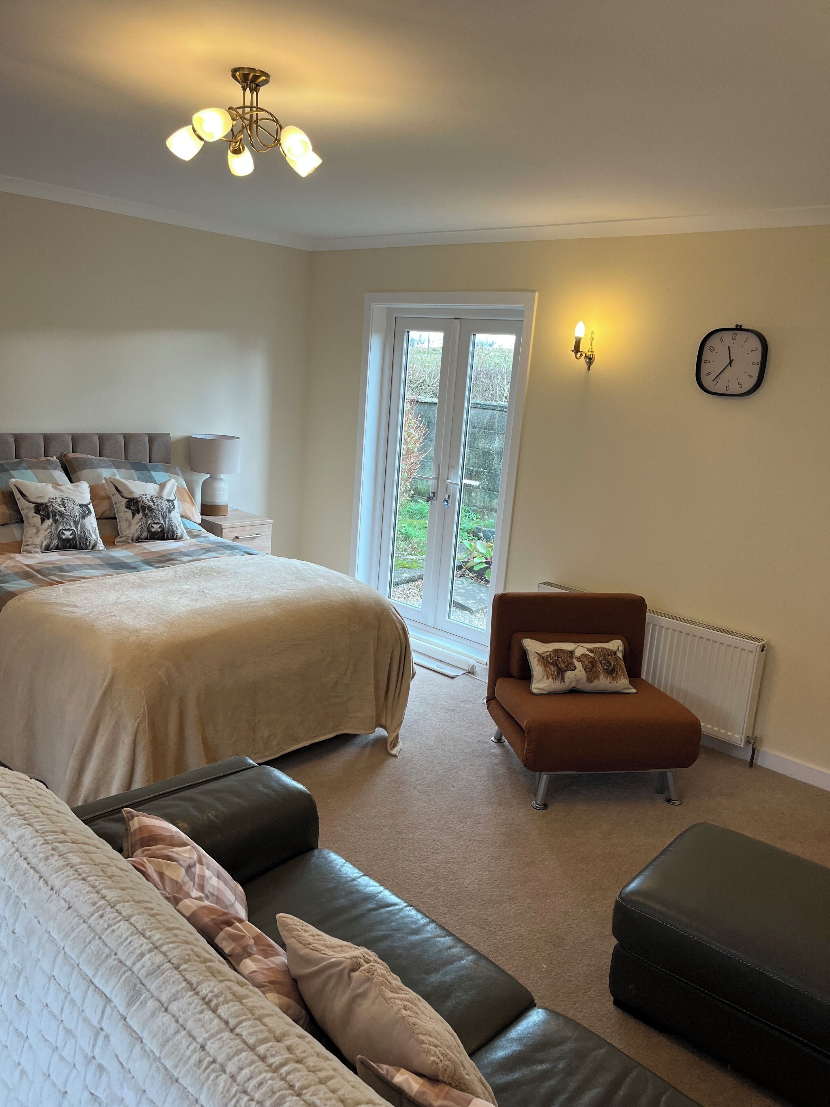 Cosy Country Cottage Self Contained Free Parking Close To Crosshouse Hospital - Kilmarnock