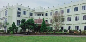 Fachada da propriedade