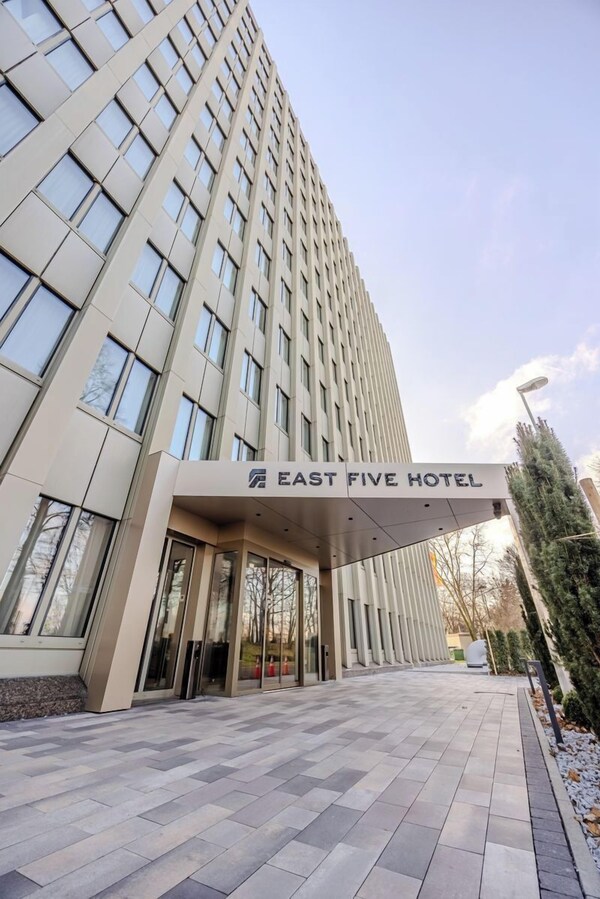 East Five Hotel Frankfurt Offenbach - Offenbach