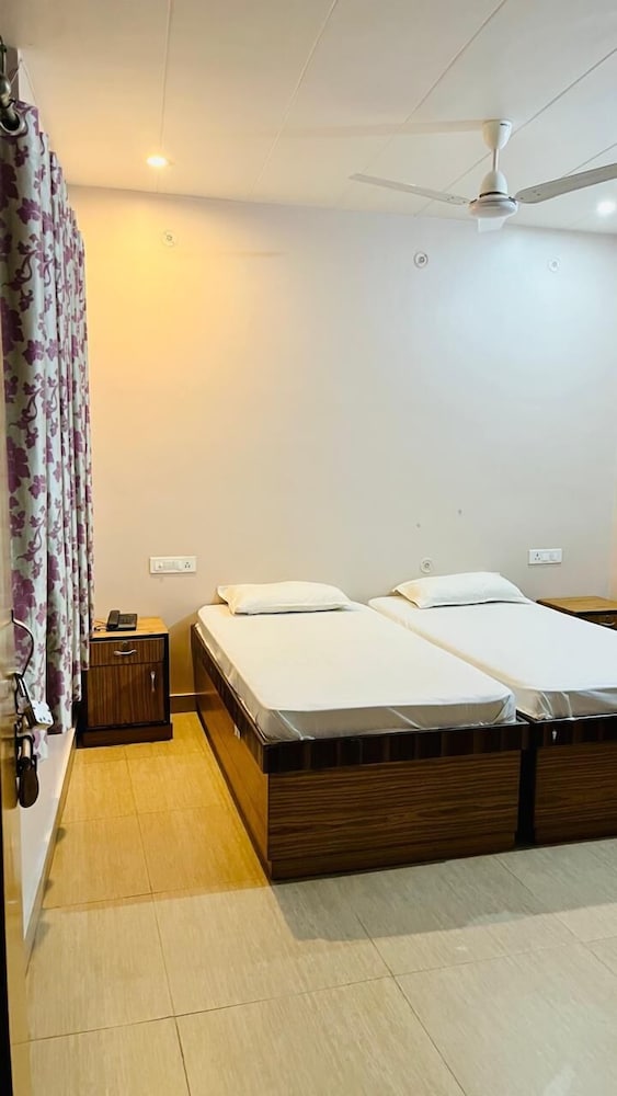 Krishna Guest House - Gorakhpur