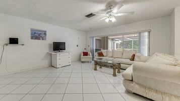 Casa (2 Bedrooms) | Parte interna