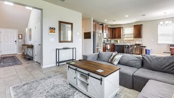 Casa (3 Bedrooms) | Interior