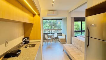 Quarto Clássico com Cama de Casal | Interior