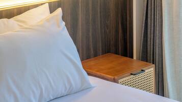 Cofre no quarto, secretária, ferro/tábua de engomar, Wi-fi grátis