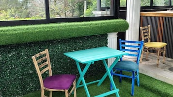 Bar junto à piscina