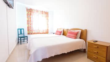 Villa, pátio | Wi-fi grátis, roupa de cama fornecida
